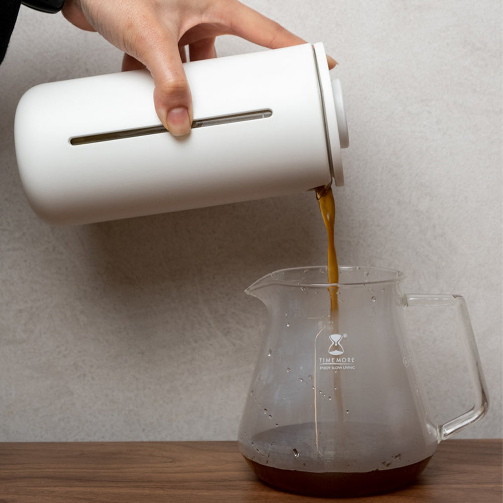 How to Brew: Plunger - Origami Dripper